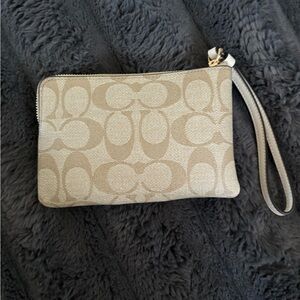 Coach | Bags | Coach Soft White Mini Wallet | Poshmark
